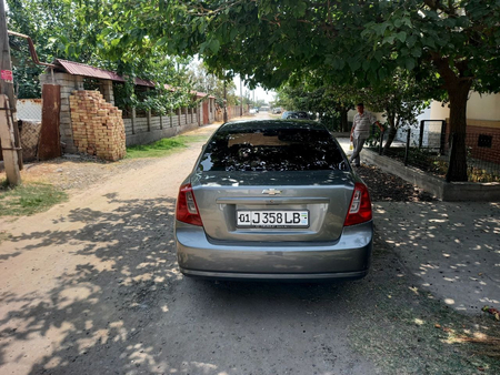 Чевролет Ласетти