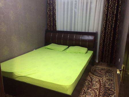 Ипак. Юли ( М.Горький)  2/3/4.   400уе