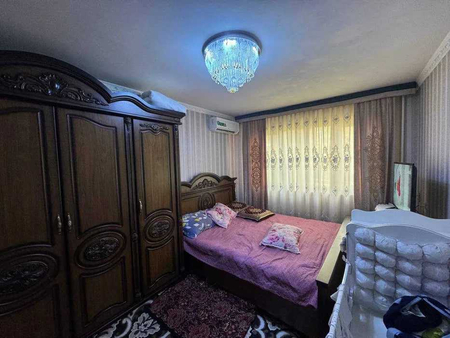 Продаётся в хорошем и тихом районе 2х комнатная  квартира