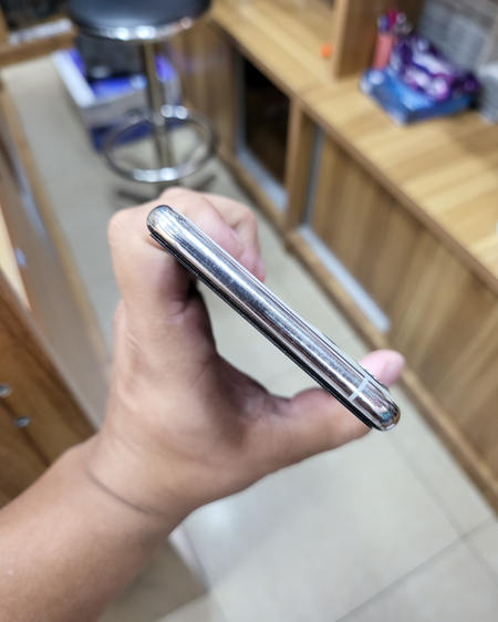 Iphone 11 pro max holati ideal 256 gb