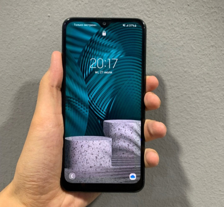 Samsung a10s tezda sotiladi.
