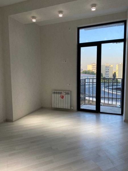 Kvartira s remontom  4 etaj evro 2x komnatnaya 47 m2