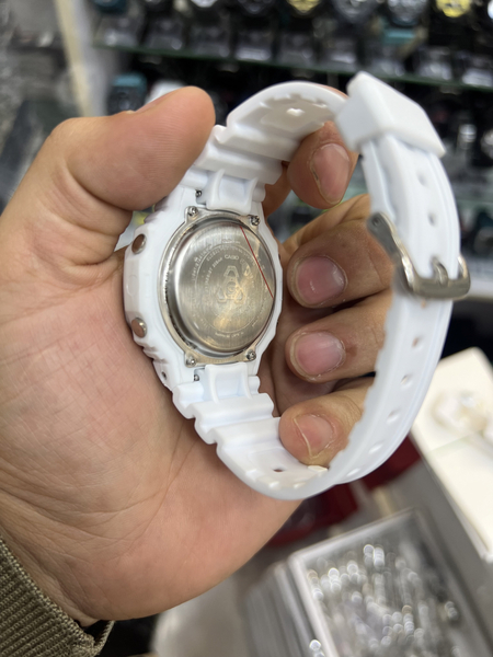 ! Топ ! На Продаже Casio G Shock Белые !