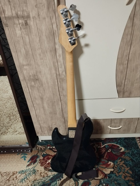 Fender jbass& 25