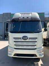 FAW J6P 6x4 CNG metan