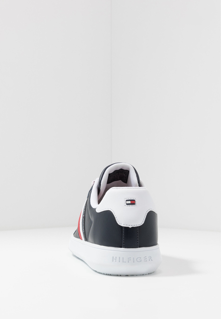 Кроссовки  essential leather  cupsole