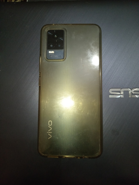 Срочно продаётся Vivo v21e