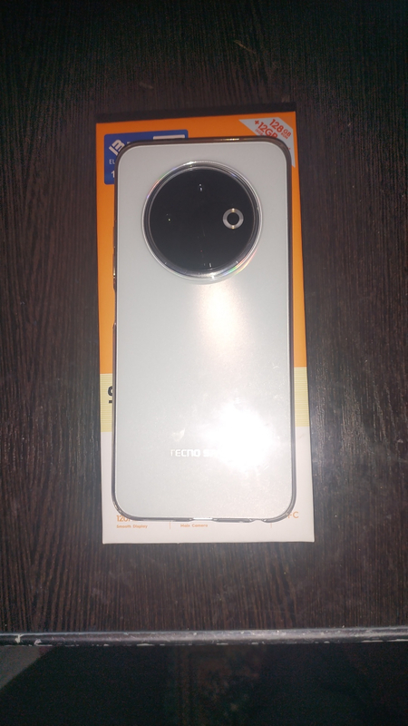 Tecno spark 30c\\nYangi ochilganiga 3kun buldi\\n120 chastota yangilanishi