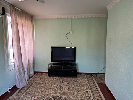 Chilonzor farxatiski yonida 2 xonali xamma sharoitlari bor 400$
