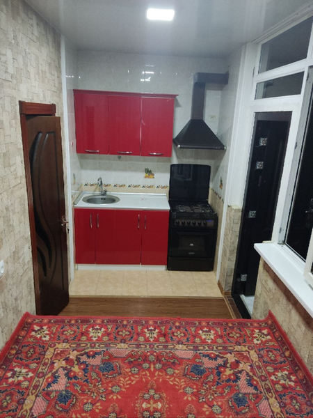 Qoraqamish 1/4 da kvartira 4/1/2  1 xona 2 xona qilingan 1 etaj