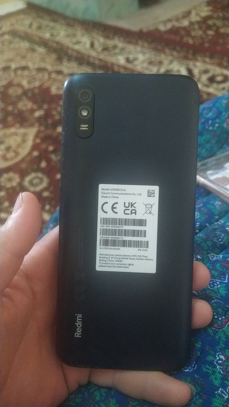 Redmi 9 A yangi karobka daqumenti bor hamma joyi ishlaydi