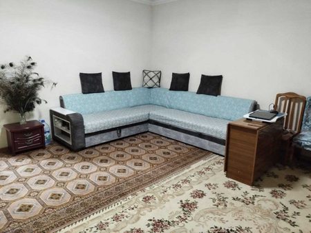 Срочно продаётся квартира в Мирзо Улугбекском районы 2/4/9