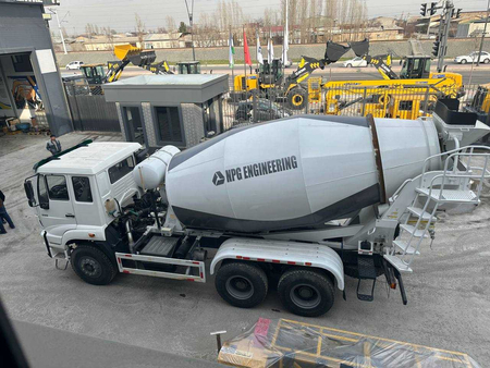 SINOTRUK Golden Prince, 6×4, Дизель
