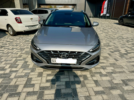 Hyundai i30 (Хюндай)