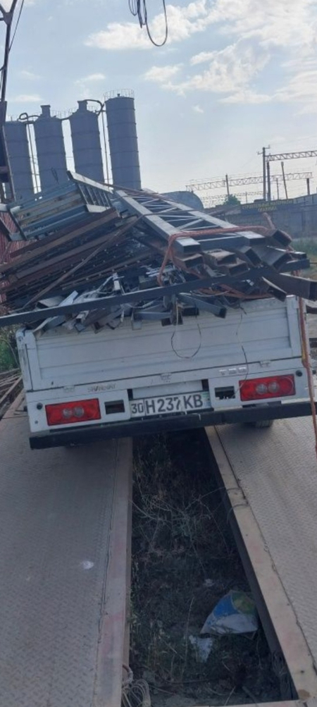 Metal qayta ishlash xizmati bor Metallom olamiz