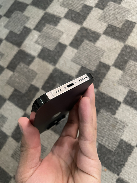 Срочно iPhone 14 Pro 128 гигабайта отличном состаяниее