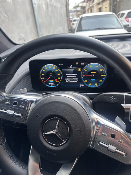 Mercedes Benz EQC 400 Elektro Srochono Sotoladi