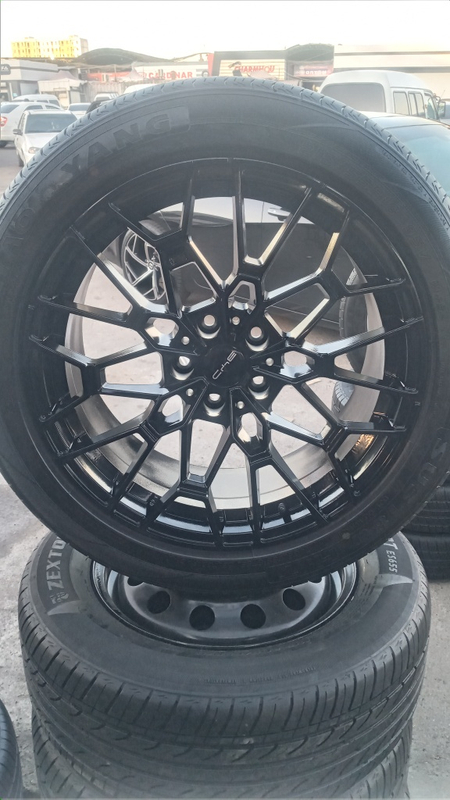 R-18 malibu kia hundai laga tayyor