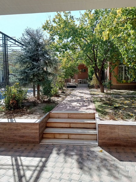 Евро дача вдоль реки Ангрен, Ташморе.