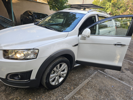 Продается стильный и надежный Chevrolet Captiva 3