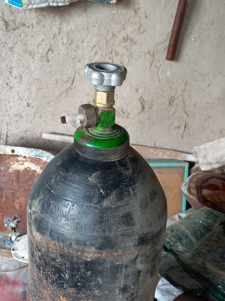 Gaz voda / Газ вода