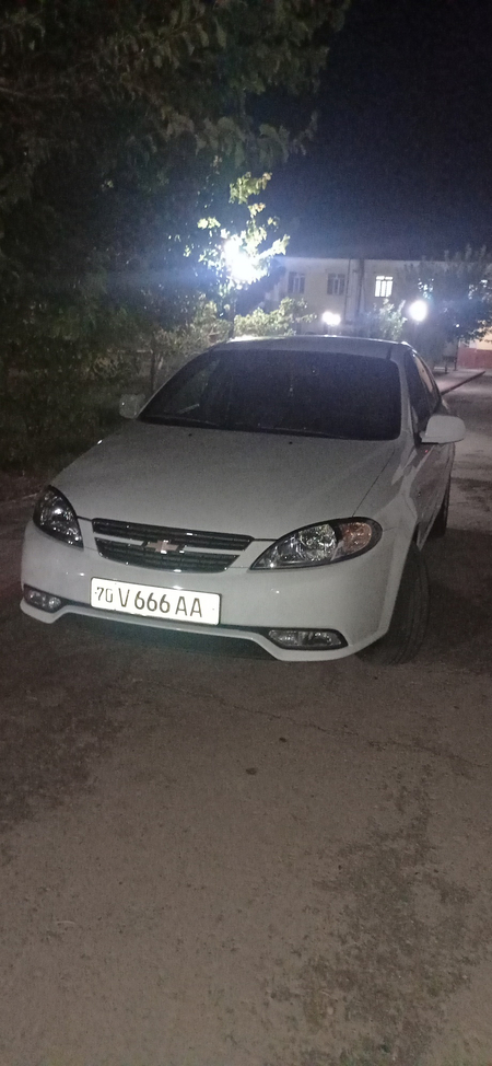 Gentra 1 pozitsiya benzin-gaz sotiladi