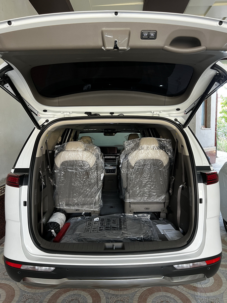 Kia Carnival 2.2 CRDi AT 2WD- Корея