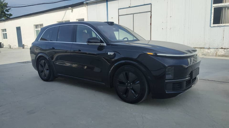 Lixiang L8 Max (L9) 2024 август без пробег
