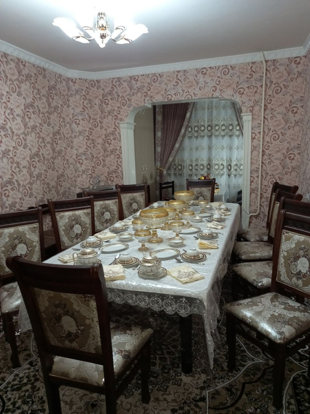 Srochna Sotiladi 3 xonali kv Qibray Tumani