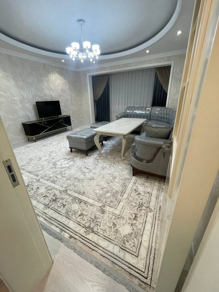 Продается квартира на Ойбек  3/5/9 \\nор-р Россия гостиница