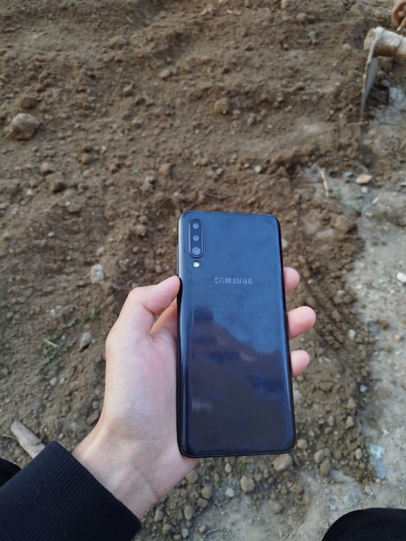 Samsung A 50 6/128 обменге