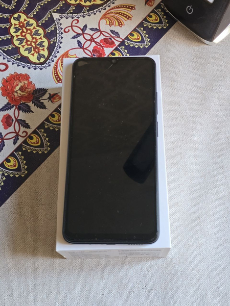 Red mi 12C 4/128