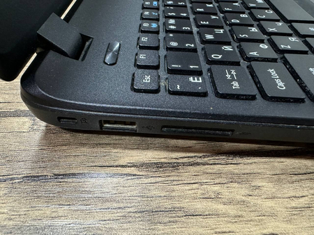 Acer noutbuk sotiladi