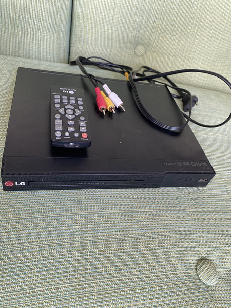 LG DP132 DVD Player