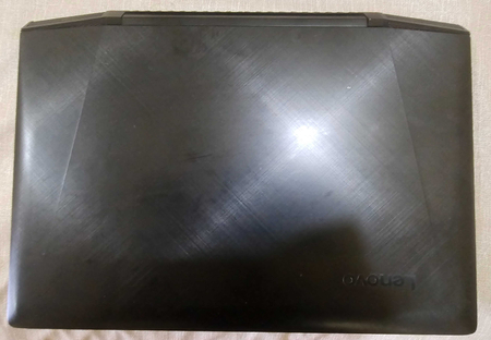 Lenovo IdeaPad Y700-15ISK i7 6700hq, 8GB RAM, 256GB SSD+1TB HDD