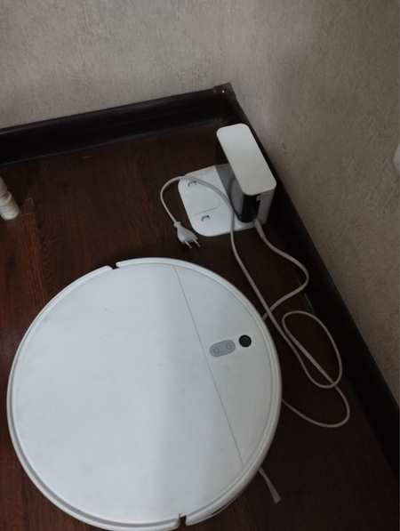 Mi Robot 2 Lite продам срочно робот пылесос