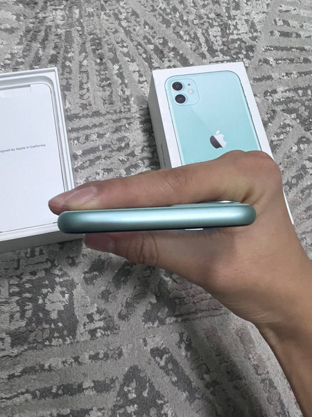iPhone 11 идеалл