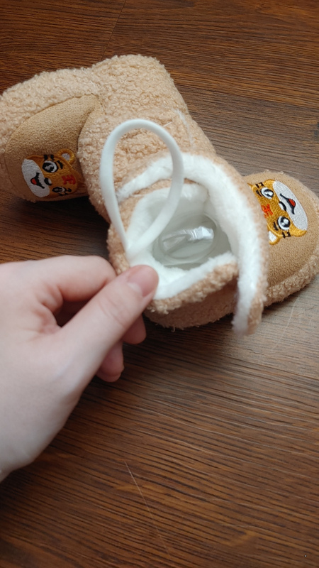 Новые детские пинетки.