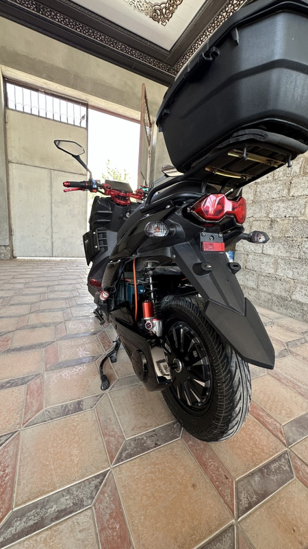 Skutr sport 80km tezlik