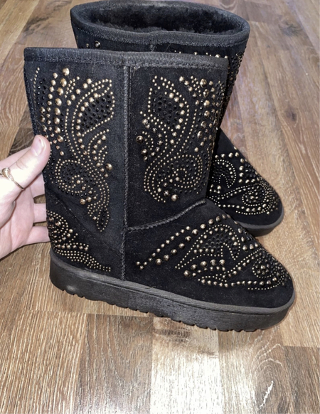 Новые женские угги