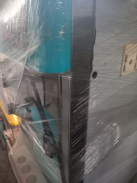 Muzqaymoq frezr 220 v ishlashi zor