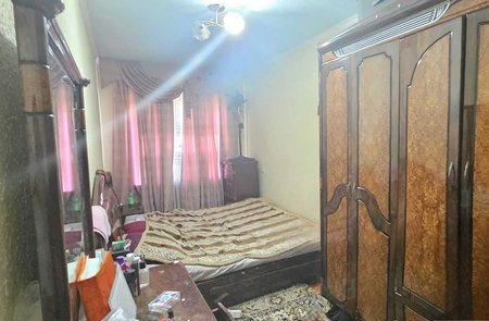Продаётся квартиры 5/2/4 91 м².Ориентир Рынок Гвардейская J2418)