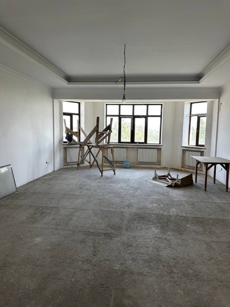 Продается большая квартира в новостройке на Ц1 183м2