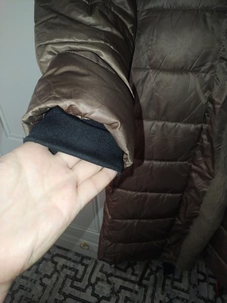 Kurtka karichniviy XL yangi