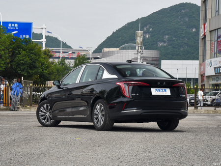 hongqi E-QM 5 В НАЛИЧИИ!