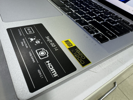 Acer SWIFT 14 GO ultr 7 16 yadro 22 patok 2.8K sensor ekran i7 14 gen