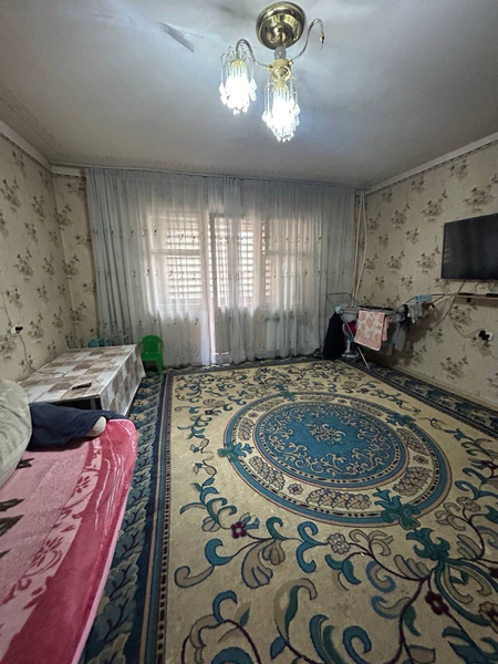 Срочно продам квартиру на Саида Барака