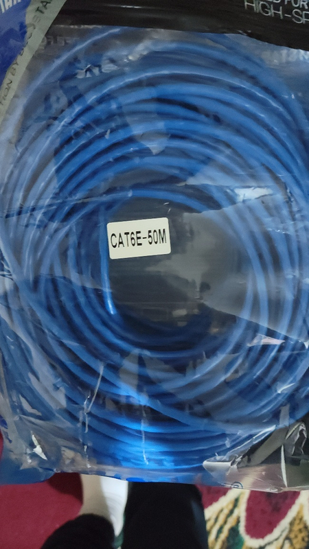 Router ishlatilmagan yangi kabel sinashga ishlatilgan