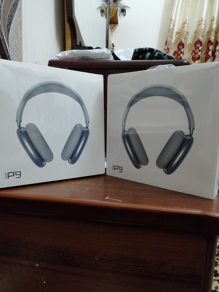 Dizayni Airpods Max ga oʻxshash sifatli naushnik