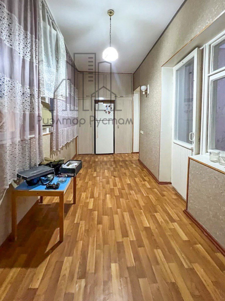 2/3/4 балкон 2/6 Буюк Ипак йули 55 м2